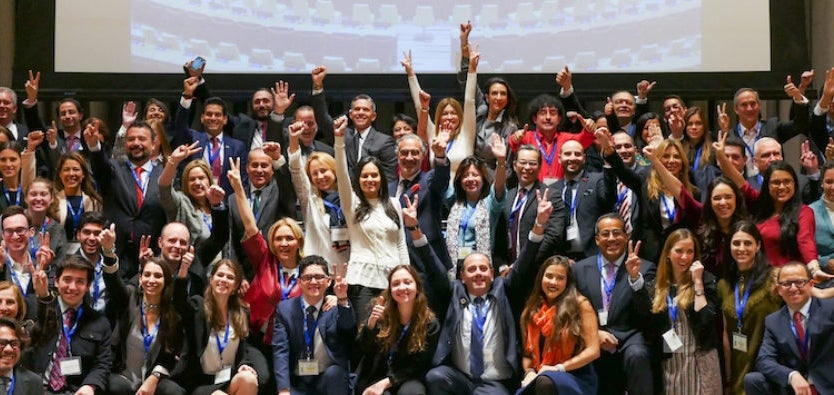 Colombianos en Latino Impact Summit | La FM