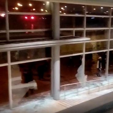 Paro 21 de noviembre: Portal de Suba y Super Cade fueron vandalizados