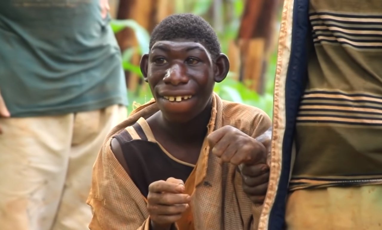 Zanziman Ellie: historia del 'niño de la selva' de Ruanda