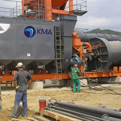 Liberan a trabajadores de la constructora KMA