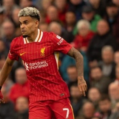 Luis Díaz destaca en Liverpool ante Nottingham Forest