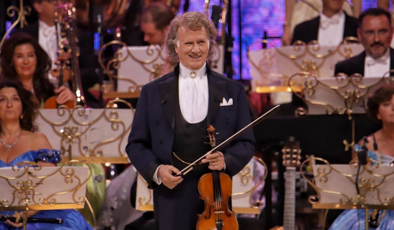 André Rieu conquistó Bogotá con su gira mundial