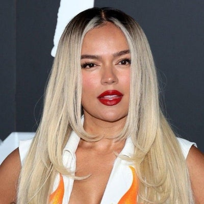 ¿Cuánto costó el vestido de Karol G en los VMA´S?