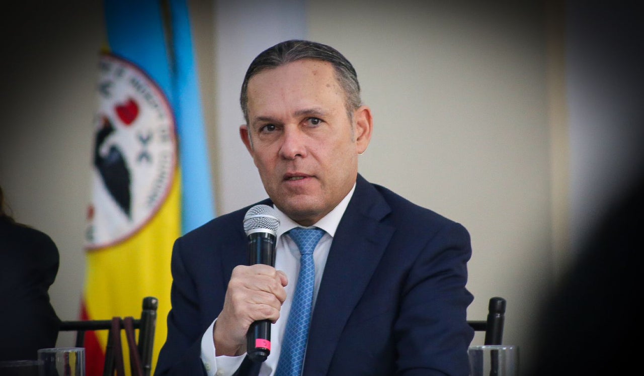 Efraín Cepeda responde a acusaciones de corrupción