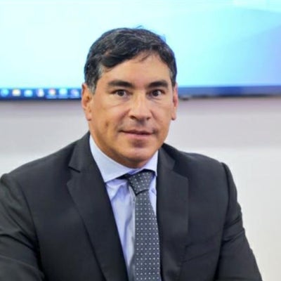 Prada suena como presidente del CNE tras renuncia de Lorduy