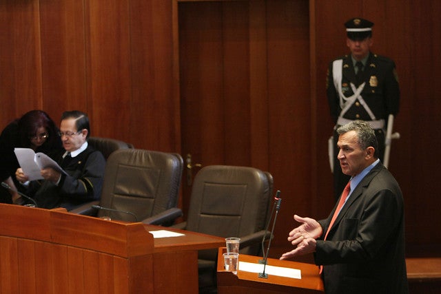 Luis Fernando Almario se expone a un juicio en la JEP