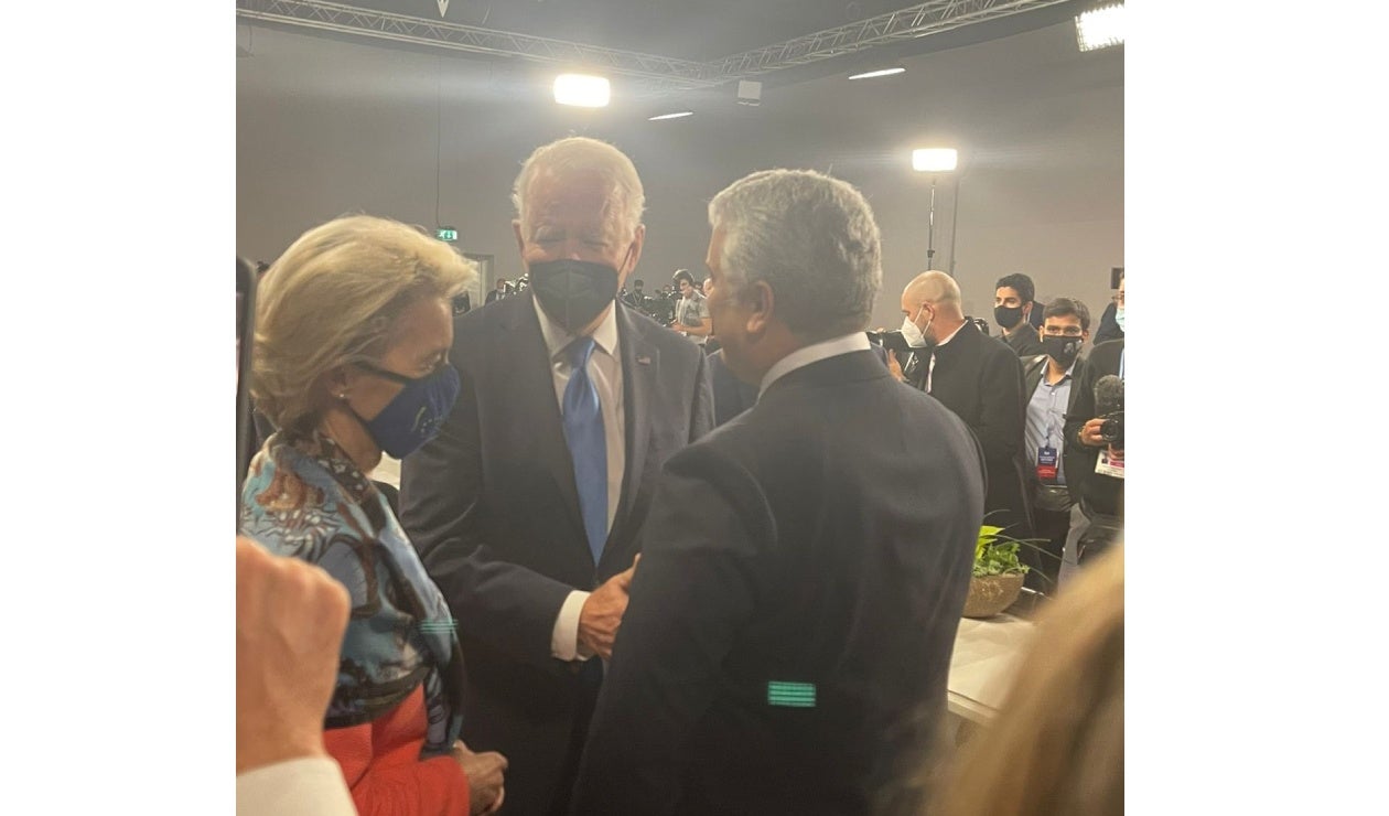 Iván Duque y Joe Biden, primera foto juntos en la COP26