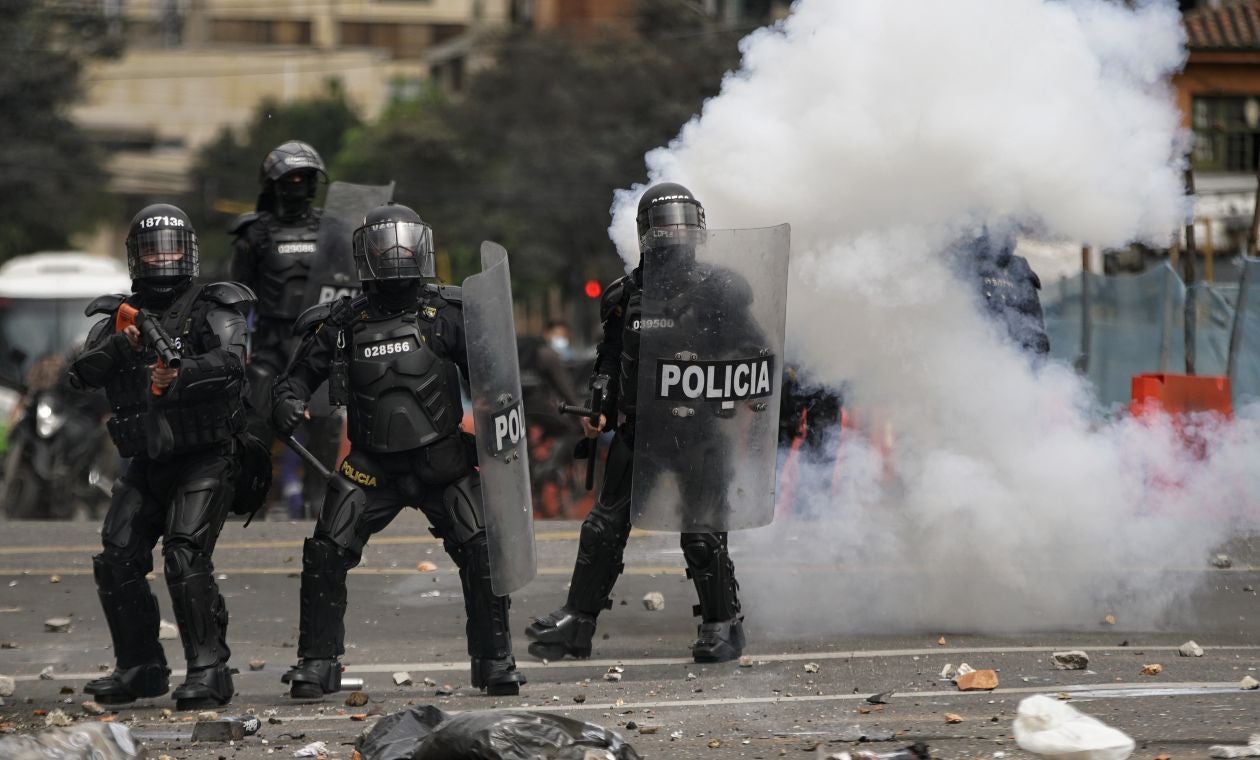 Esmad: ¿Cómo son los cuerpos antidisturbios en otros países? | la fm