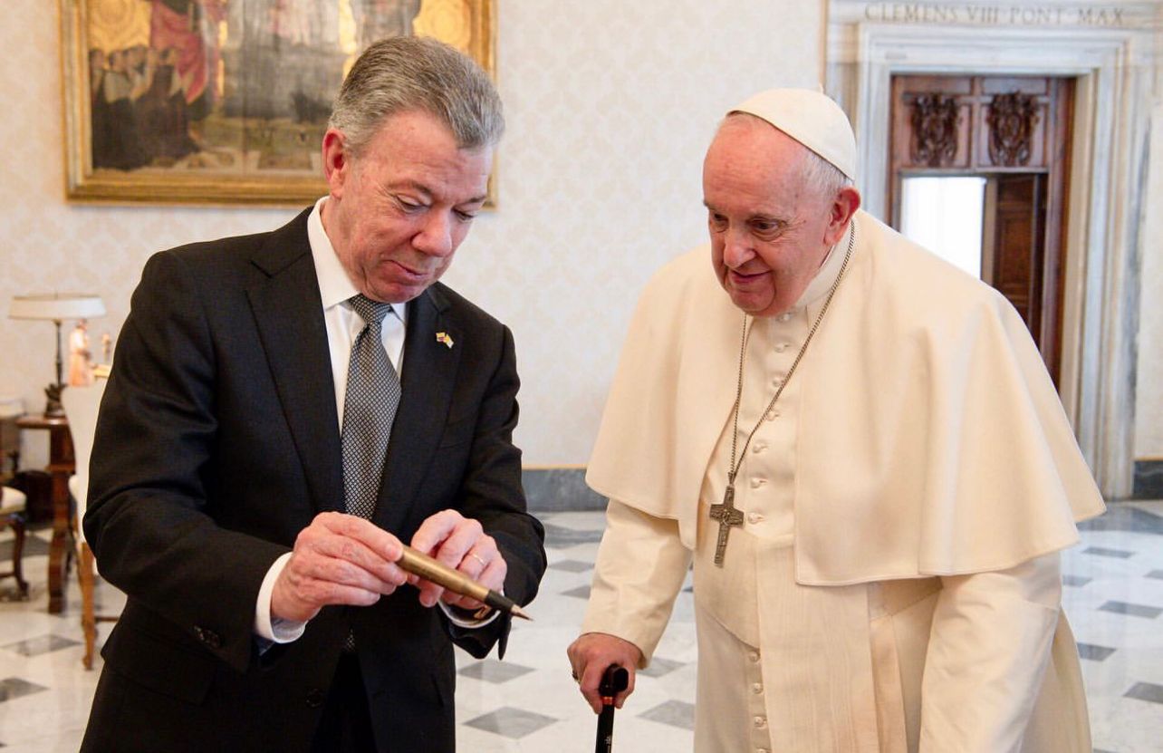 Papa Francisco y expresidente Santos: La paz fue el tema central