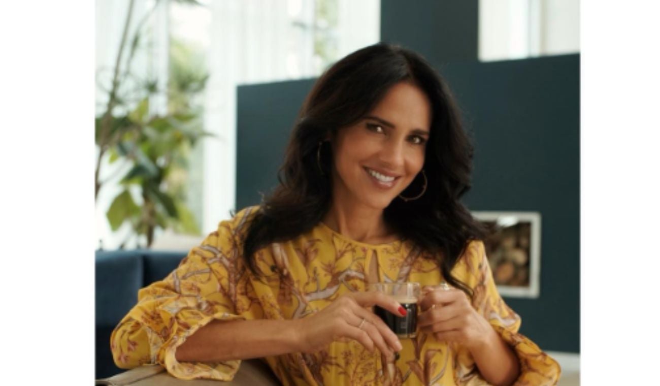 Paola Turbay se muestra muy enamorada de Alejandro Estrada