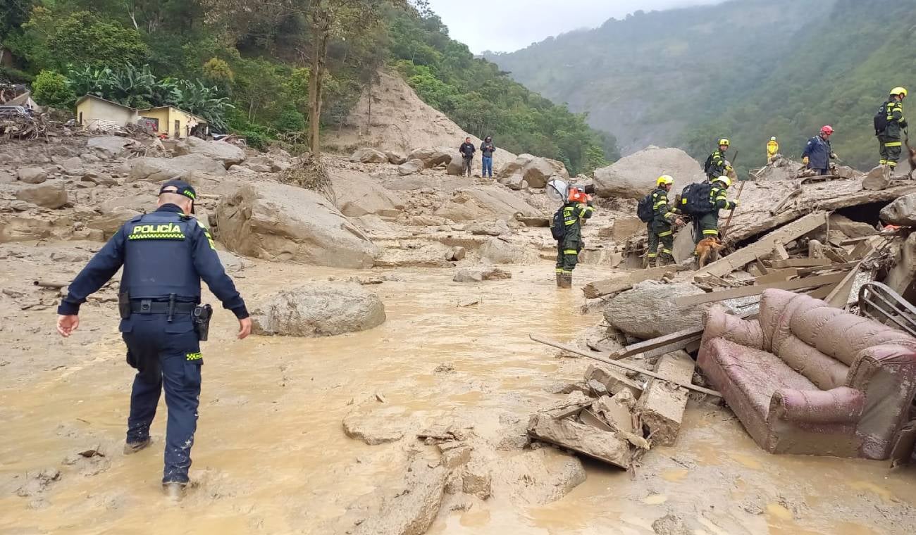 Tragedia Quetame: Aeronáutica Civil activa puente aéreo