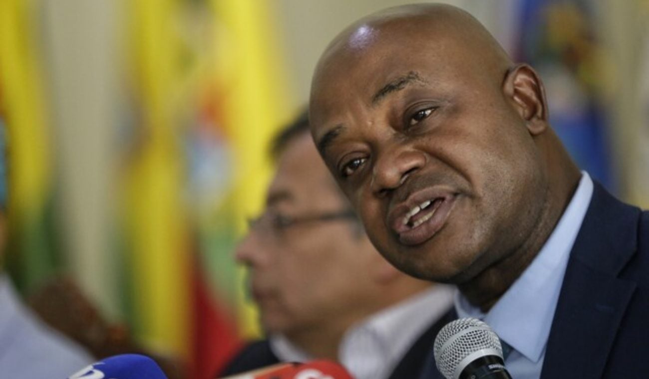 Luis Gilberto Murillo sale de la cancillería y llega Sarabia