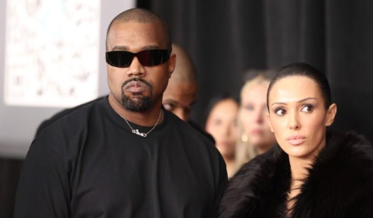 Fotos: esposa de KANYE WEST SIN ROPA en los Grammy 2025