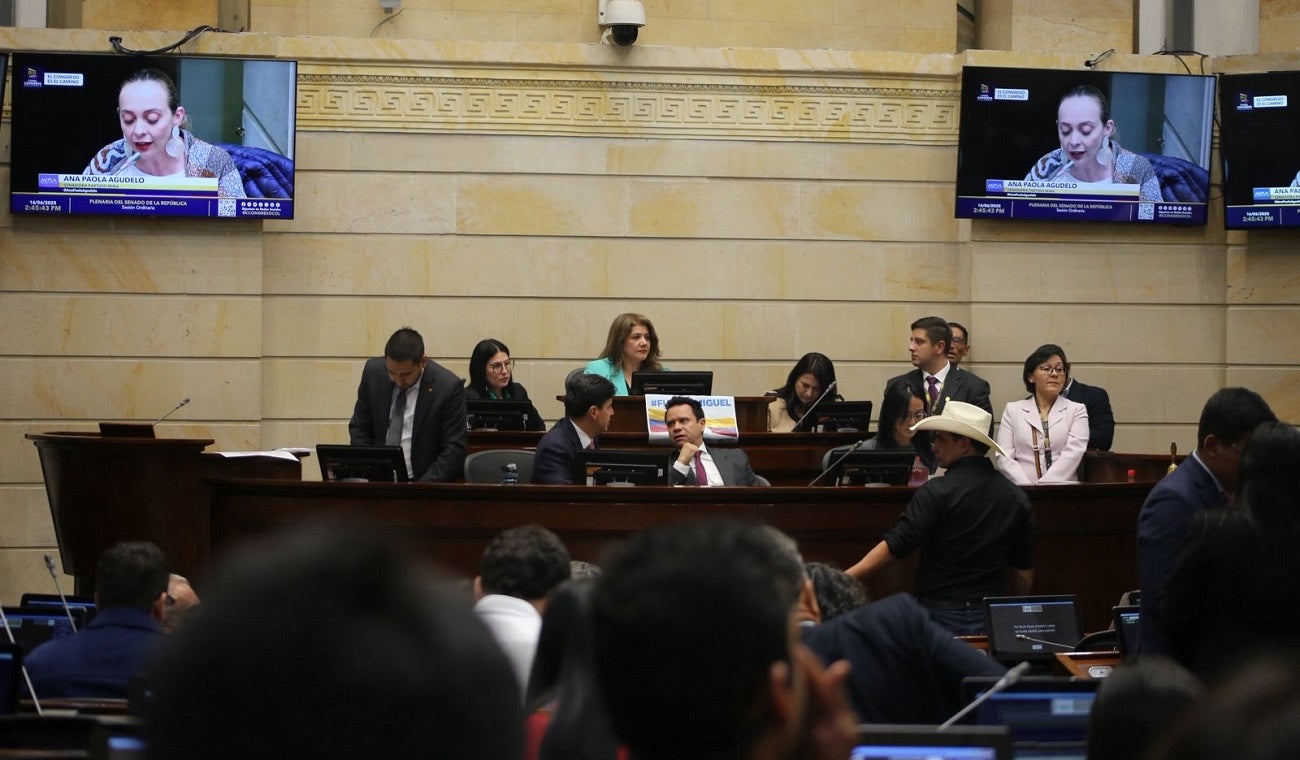 Reforma laboral: van 62 artículos aprobados en cuarto debate
