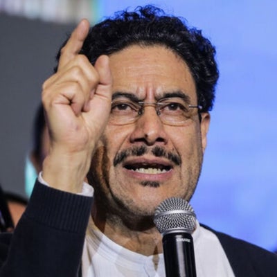 Iván Cepeda denuncia campaña para vincularlo con las Farc y responde ...