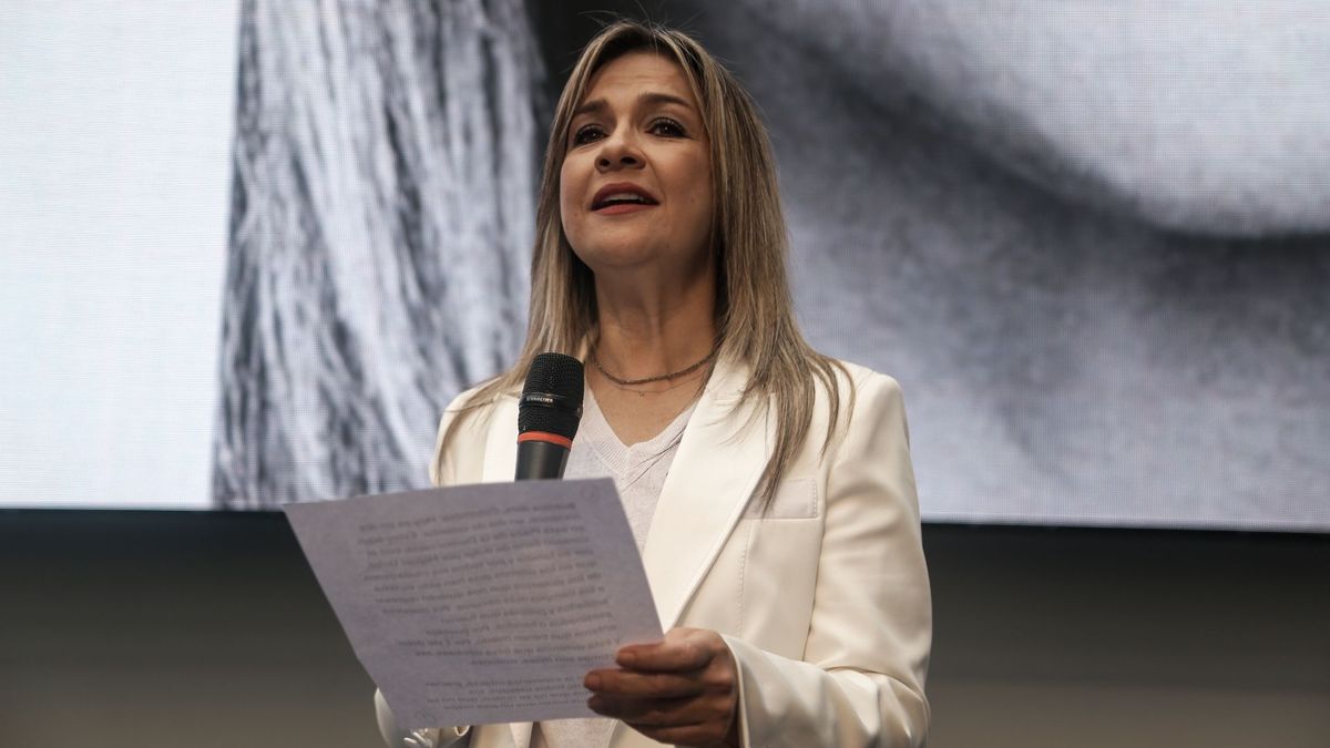 Hoy Vicky ingresa oficialmente a la consulta de la centro derecha
