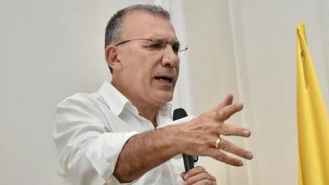 Roy Barreras cuestiona respaldo de Paloma Valencia a De la Espriella