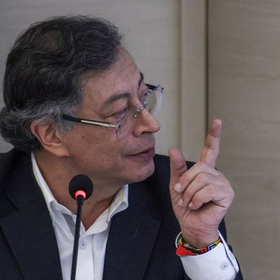 Petro llegó a Chicago (EE.UU.) para asistir al funeral del activista ...