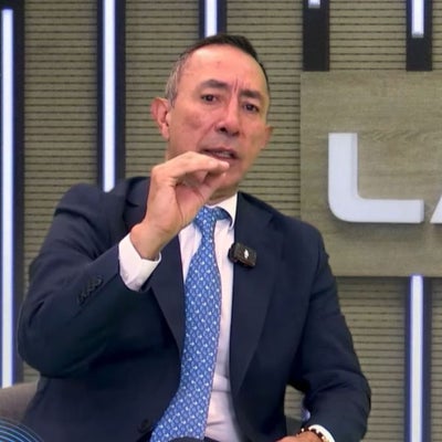 ¿Debe renunciar Ricardo Roa? Choque entre Robledo y Ocampo