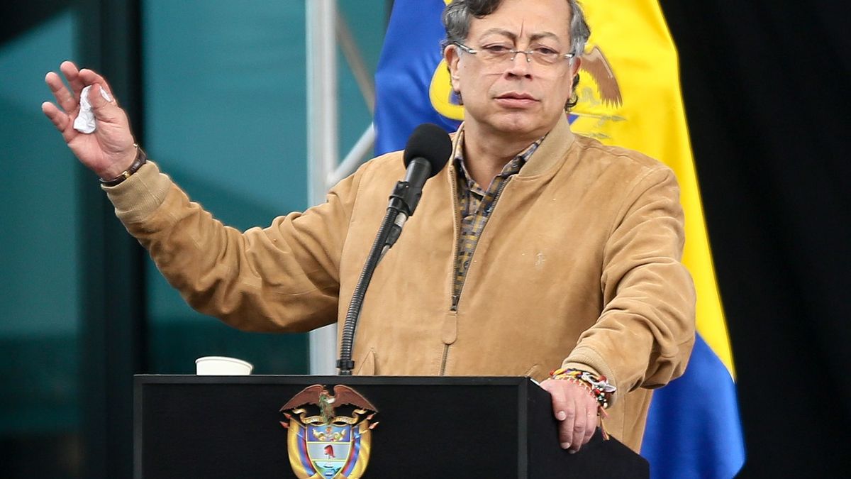 Petro buscará firmas para impulsar asamblea constituyente