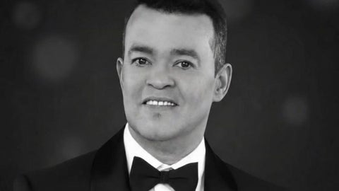 Falleció Alex Bueno una de las voces del merengue dominicano